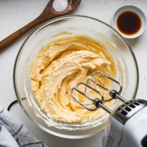 Irresistible Salted Caramel Cookie Recipe - Sweet & Salty