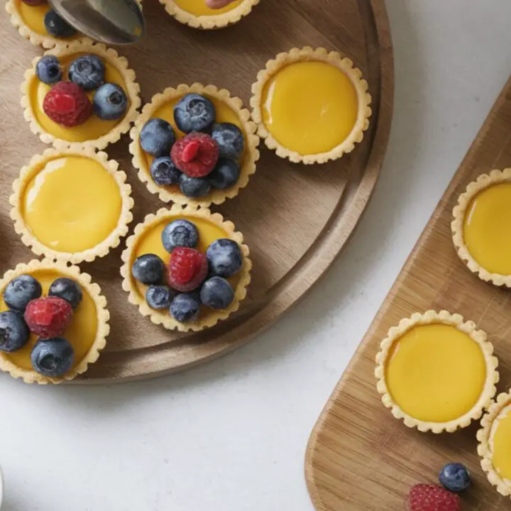 30-Minute Mini Fruit Tarts – Perfectly Sweet & Beautiful