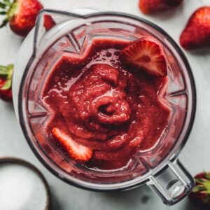 Easy Strawberry Matcha Recipe - Sweet & Refreshing