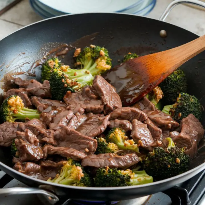 Easy 30-Min Beef and Broccoli Recipe – Better Than Takeout!