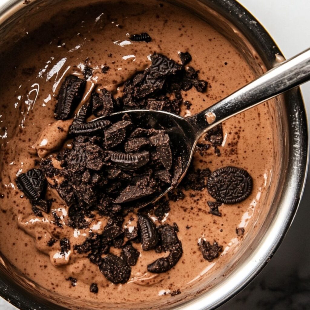 Oreo Hot Chocolate Recipe - Rich & Creamy in Just 10 Minutes