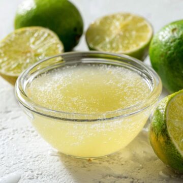 Coconut Limeade Recipe - Easy & Creamy ( 5-Min! )